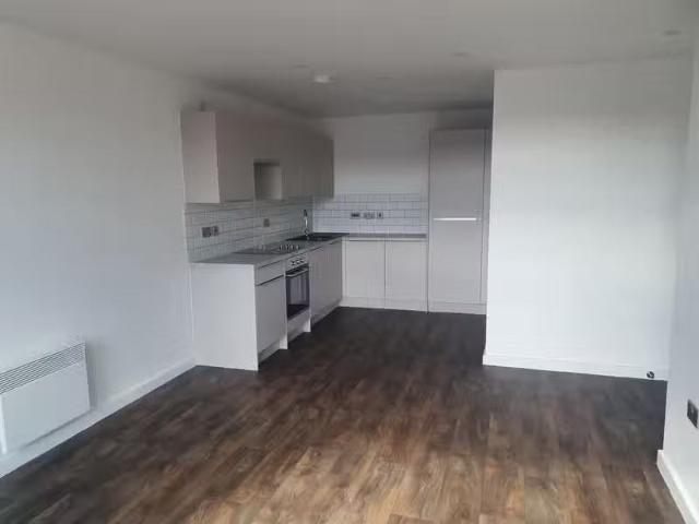 1 bedroom apartment for rent in Moseley Gardens, 150 Moseley S.