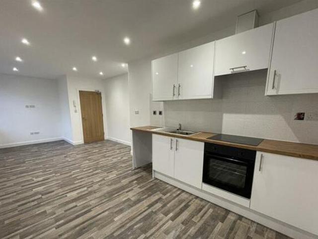 1 Bedroom Apartment For Rent In Morley