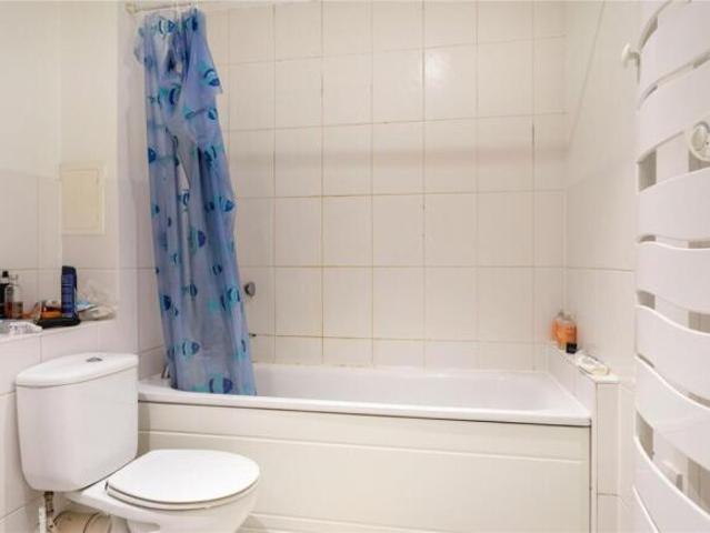 1 bedroom apartment for rent in Morton Close, London, E1