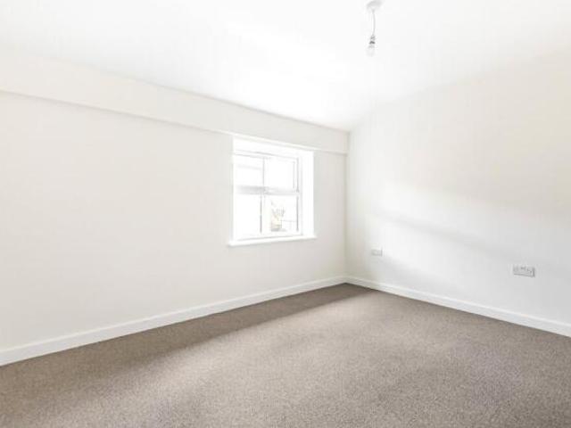 1 bedroom apartment for rent in Mowbray Square, Harrogate, North Yorkshire, HG1