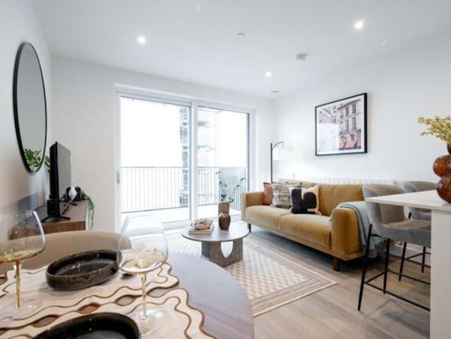 1 bedroom apartment for rent in Navigator Place, Kidbrooke Village, SE3