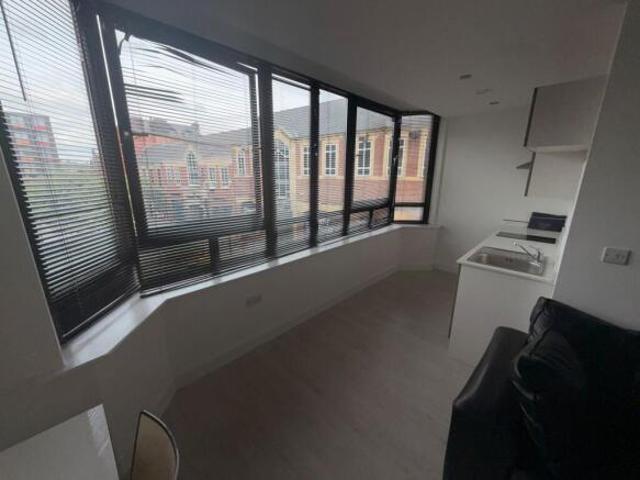 1 bedroom apartment for rent in Nelson Square, Bolton, Greater Manchester, BL1