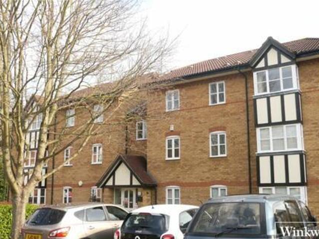 1 Bedroom Apartment For Rent In New Barnet