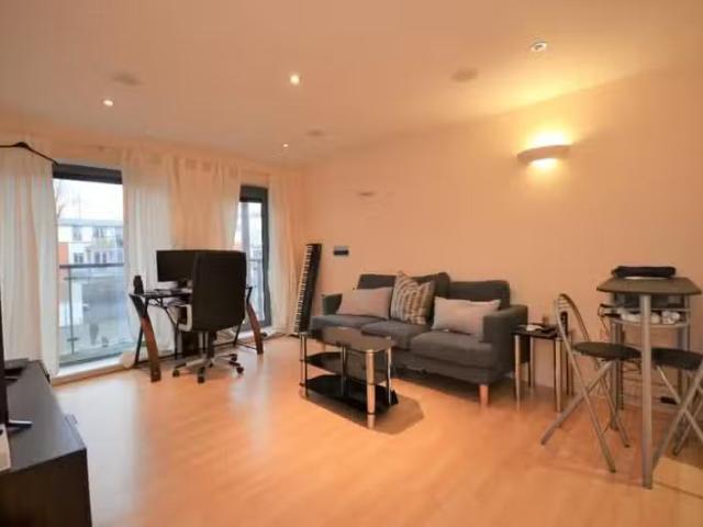 1 bedroom apartment for rent in New Street, Chelmsford, Esinte.