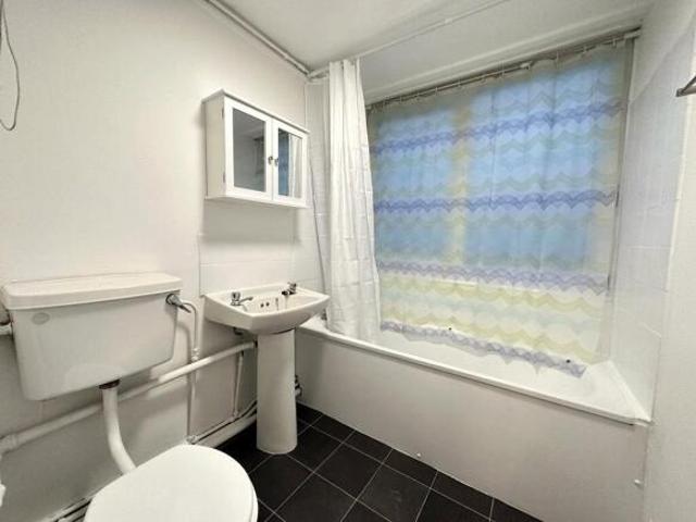 1 bedroom apartment for rent in Newman Court, Station Road, Finchley, London, N3