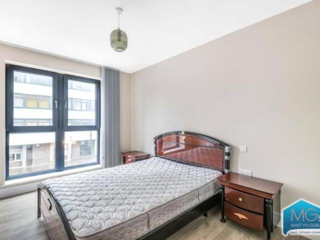 1 bedroom apartment for rent in Nether Street, Finchley Central, London, N3