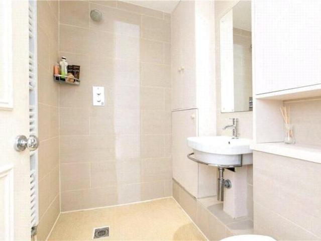 1 bedroom apartment for rent in Nevern Square, Earls Court, London, SW5