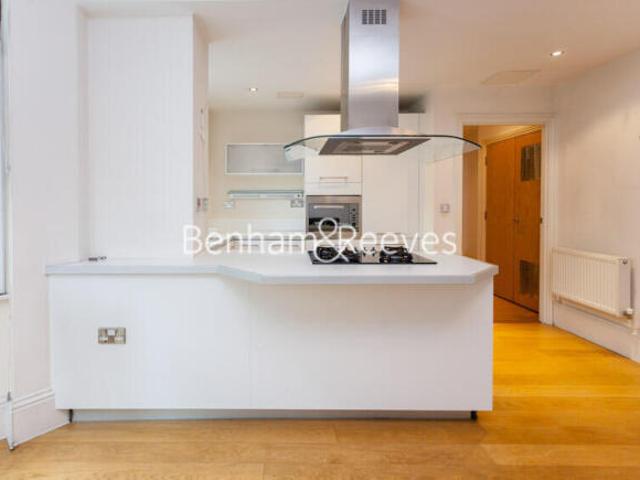1 bedroom apartment for rent in Nevern Square, Kensington, SW5