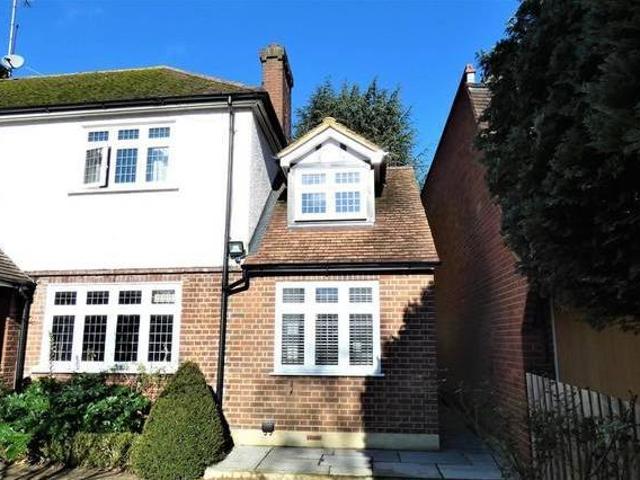 1 bedroom apartment for rent in Nightingale Lane off London Road AL1