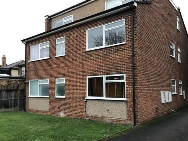 1 bedroom apartment for rent in Norman Court Kingston Road StainesuponThames TW18