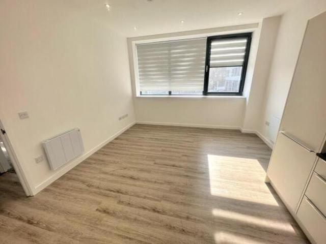 1 bedroom apartment for rent in Normandy House, Alencon Link, RG21