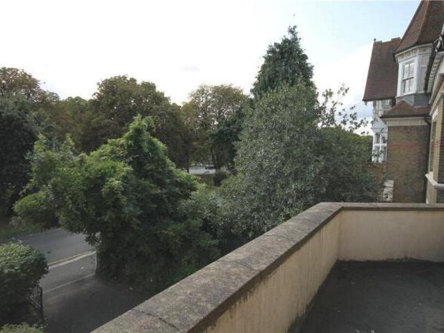 1 bedroom apartment for rent in North Common Road, Ealing, W5