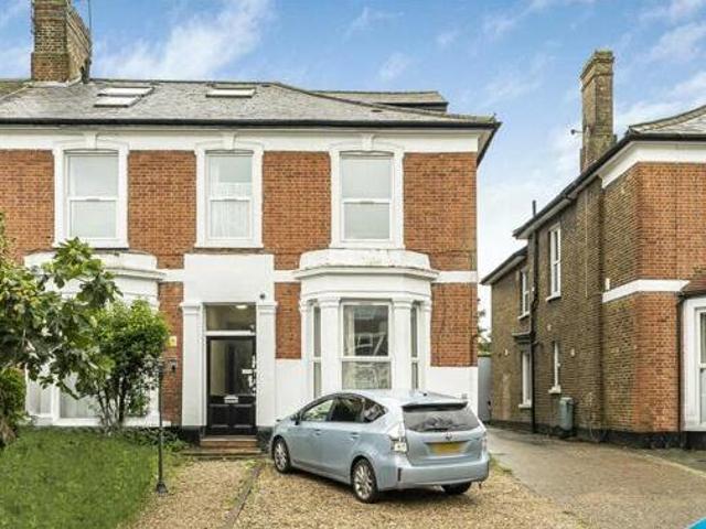 1 Bedroom Apartment For Rent In North Finchley, London