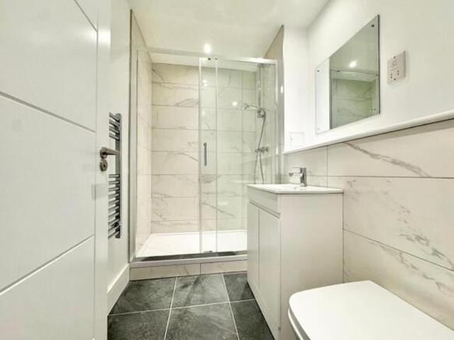 1 bedroom apartment for rent in North Gate House, Seven Sisters Road, N15