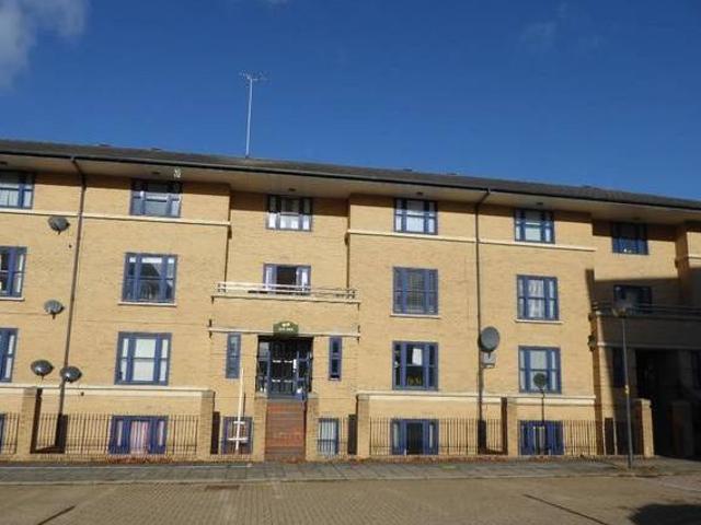 1 bedroom apartment for rent in North Third Street Milton Keynes Buckinghamshire MK9