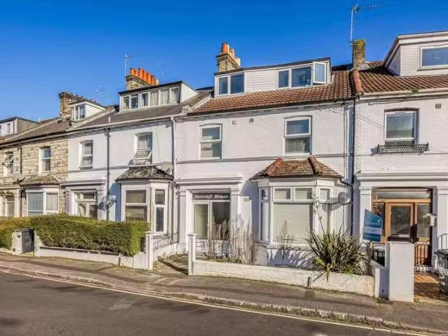 1 bedroom apartment for rent in Norwich Avenue, Bournemouth, BH2