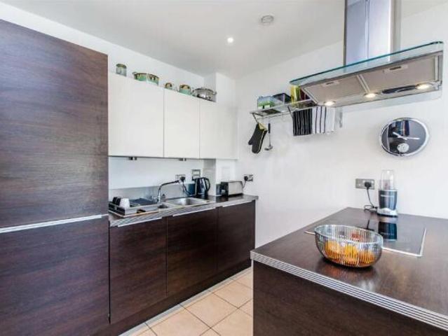 1 bedroom apartment for rent in Oval Road, Camden, London, NW1