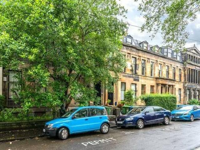 1 bedroom apartment for rent in Oakfield Avenue Glasgow G12