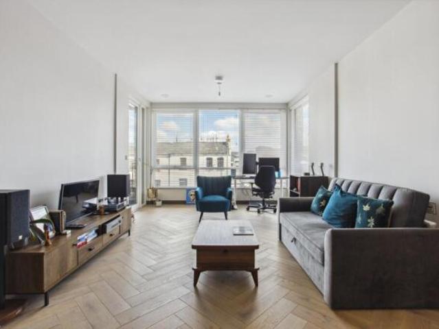 1 bedroom apartment for rent in Oakleigh Road North London N20