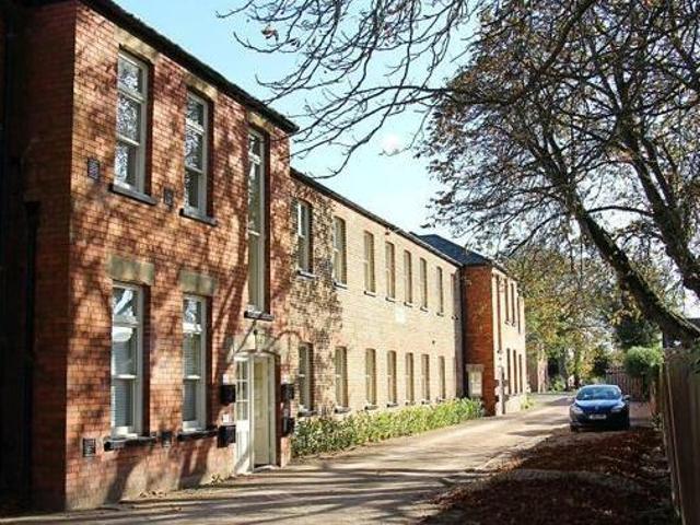 1 Bedroom Apartment For Rent In Orchard Park, Fleet