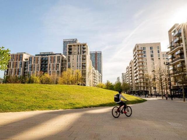 1 bedroom apartment for rent in Aurelia House, E20