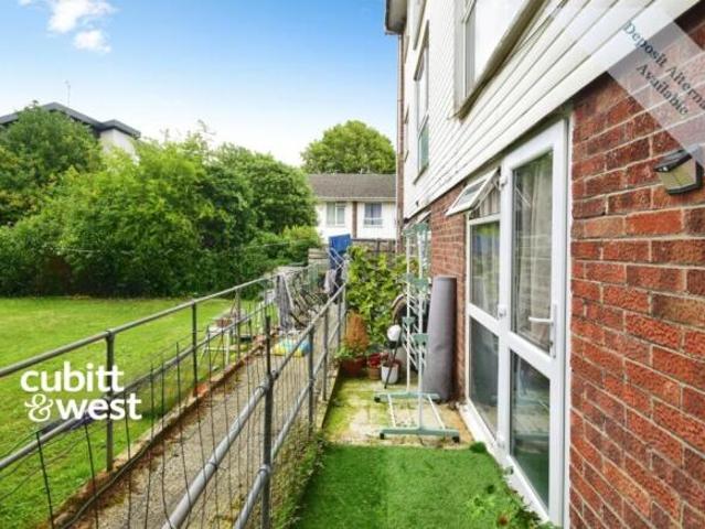 1 bedroom apartment for rent in Abbotsleigh Close Sutton SM2