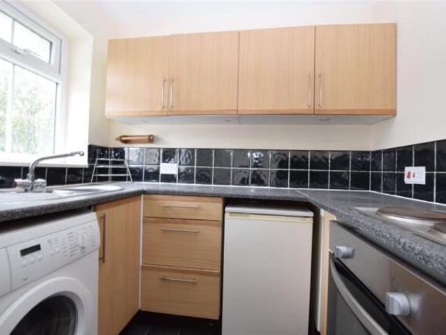 1 bedroom apartment for rent in Abbeydale Grove, Kirkstall, Leeds, LS5