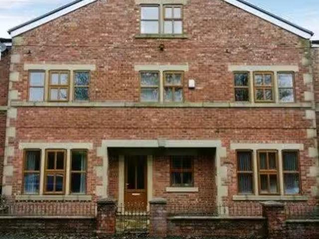 1 bedroom apartment for rent in Abel House, Walshaw, BL8