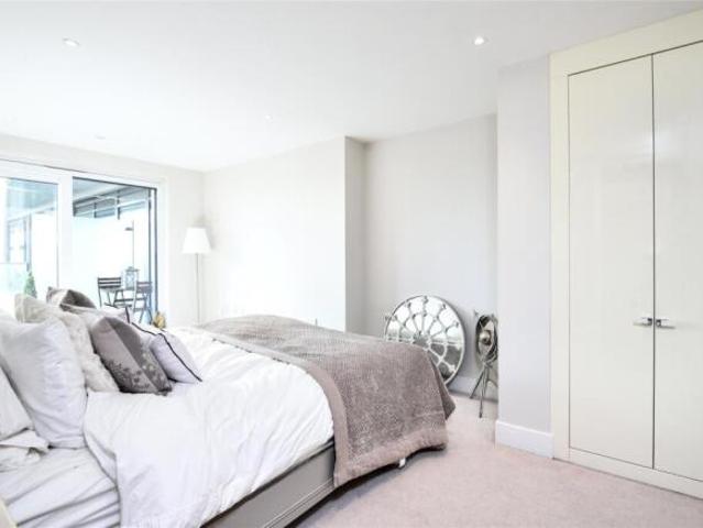1 bedroom apartment for rent in Acton Walk London N20