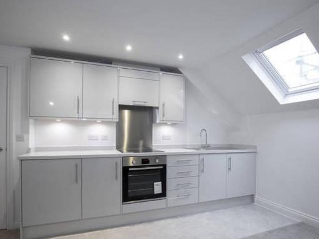 1 bedroom apartment for rent in Albion Place Cheltenham GL52 2DB GL52