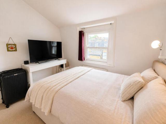 1 bedroom apartment for rent in Alderney Street, London, SW1V