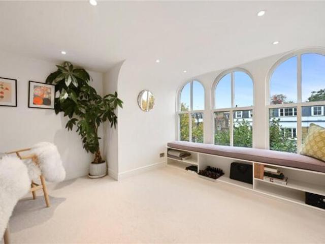 1 bedroom apartment for rent in Aldridge Road Villas, London, W11