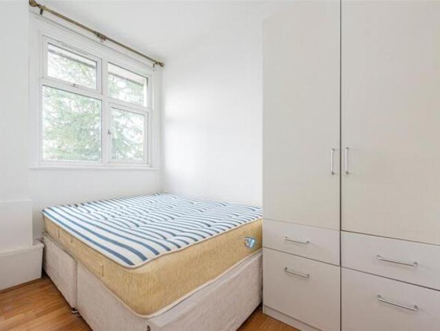 1 bedroom apartment for rent in Aldrington Road, Tooting Common, London, SW16