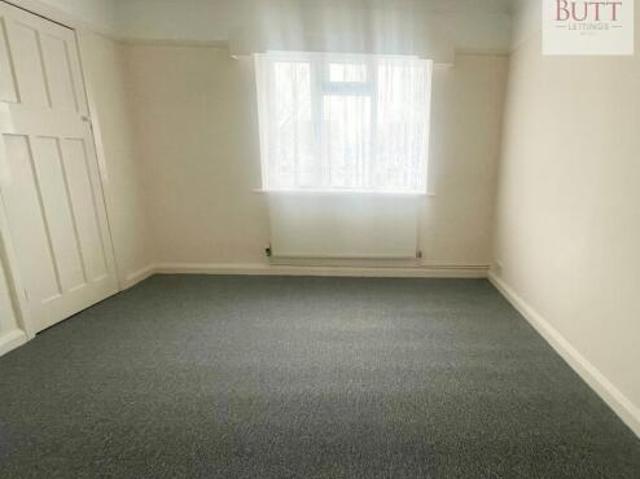 1 bedroom apartment for rent in Aldsworth Avenue, Goring by Sea, Worthing, West Sussex, BN12