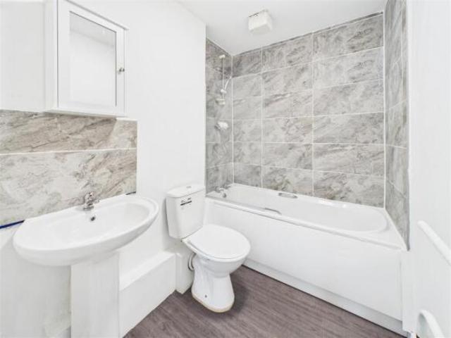 1 bedroom apartment for rent in Alexandra Street, Carrington, Nottingham, NG5