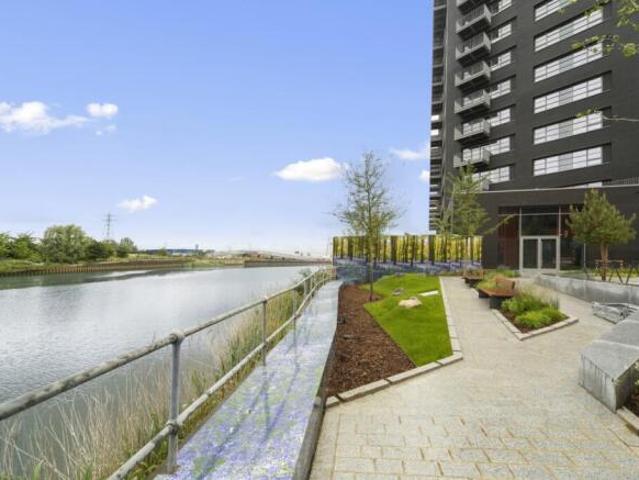 1 bedroom apartment for rent in Amelia House, London City Island, E14