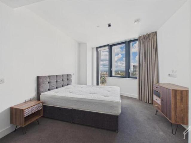 1 bedroom apartment for rent in Amory Tower, Marsh Wall, Canary Wharf, London, E14