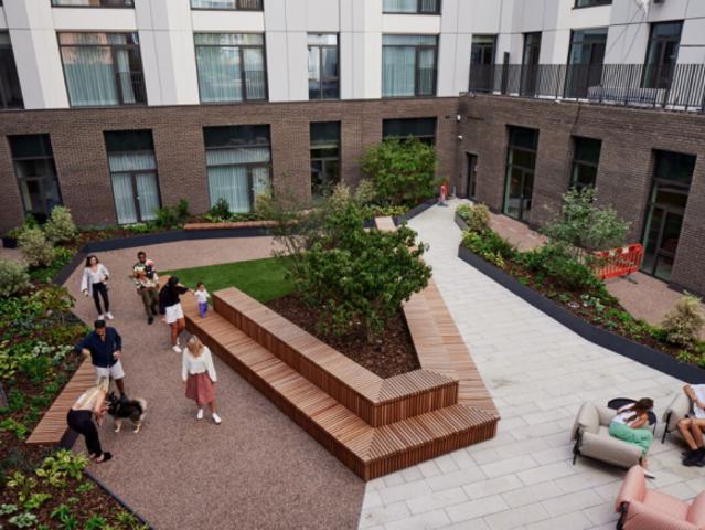 1 bedroom apartment for rent in Apartment 513, 3 Friars Walk, Reading, Berkshire, RG1