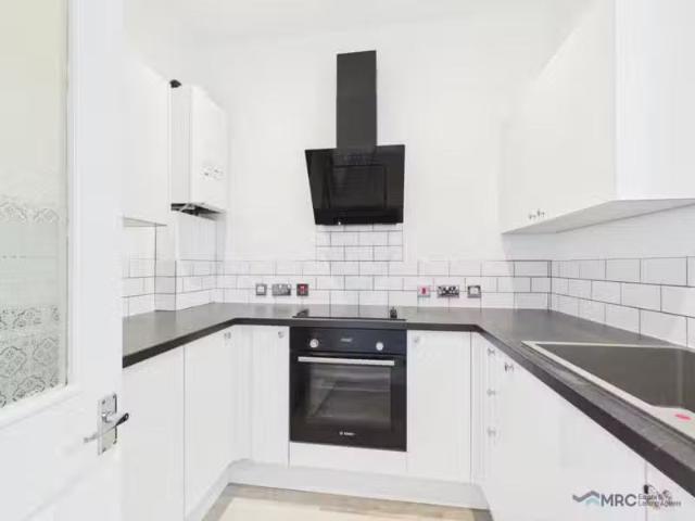 1 bedroom apartment for rent in Apartment 7, Rosemont House, HU5