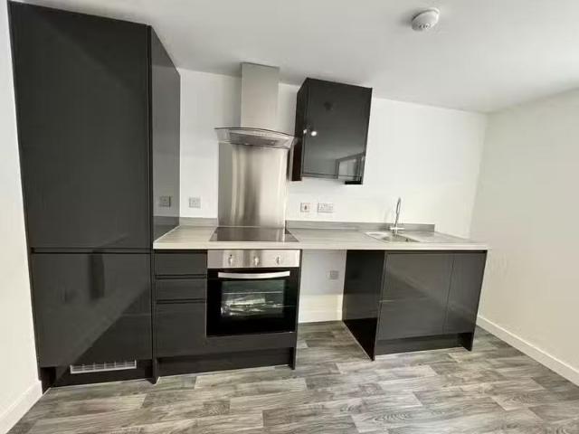 1 bedroom apartment for rent in Apartment 109, 1 Church Stree.