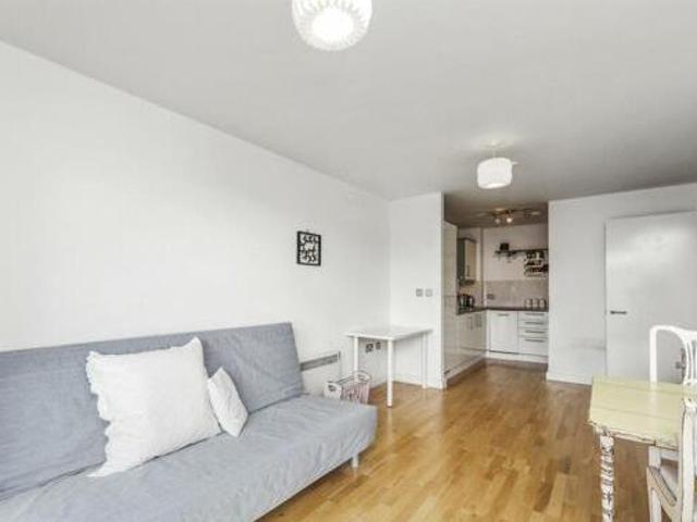 1 Bedroom Apartment For Rent In Appleford Road, London