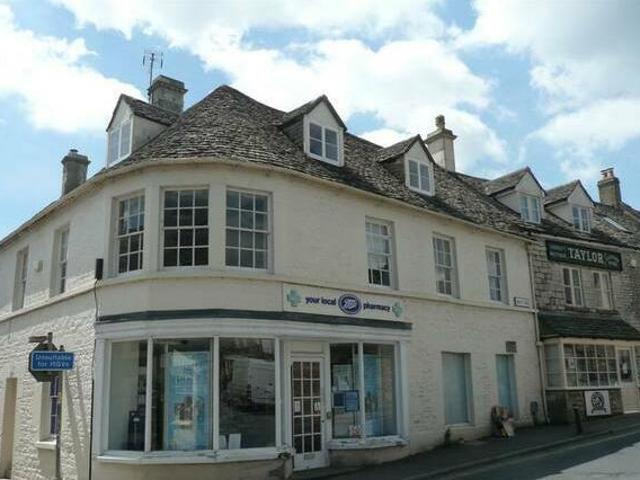 1 bedroom apartment for rent in Apt 4 London House2a Well HillMinchinhamptonGlos GL6