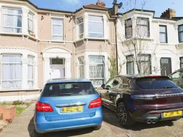 1 bedroom apartment for rent in Argyle Road, Ilford, IG1