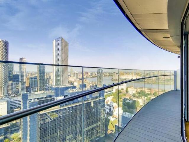 1 bedroom apartment for rent in Arena Tower, Crossharbour Plaza, Canary Wharf, E14
