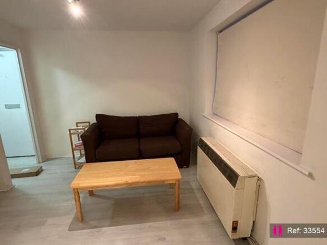 1 bedroom apartment for rent in Armoury Road, London, SE8