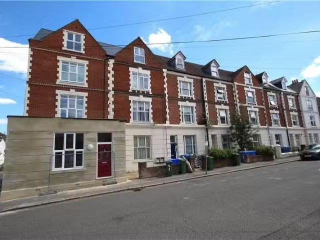 1 bedroom apartment for rent in Arthur Street, Aldershot, Hamp.