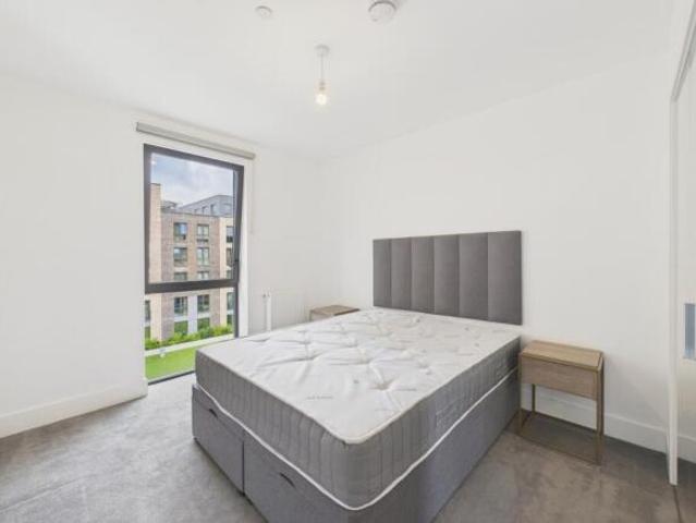 1 bedroom apartment for rent in Ascot Road, Watford, WD18
