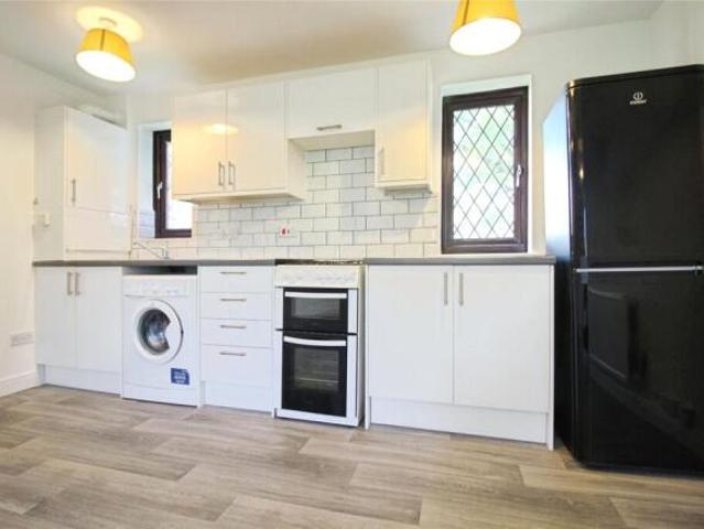 1 bedroom apartment for rent in Ashmere Close, Calcot, Reading, Berkshire, RG31