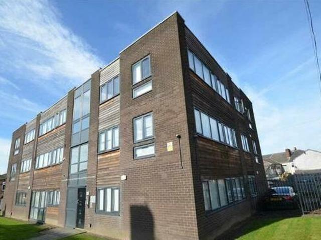 1 bedroom apartment for rent in Ashley Court Dumbell Street Pendlebury M27
