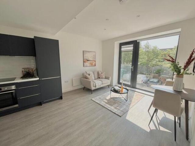 1 bedroom apartment for rent in Buckingham Court, MK9